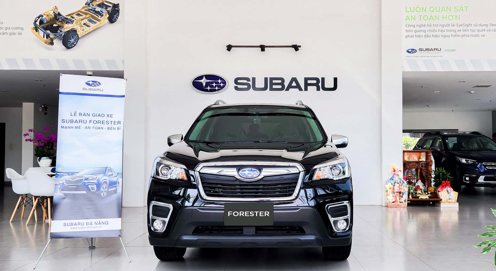 Subaru Đà Nẵng Hân Hoan Trao Tay Khách Hàng Chiếc Subaru
